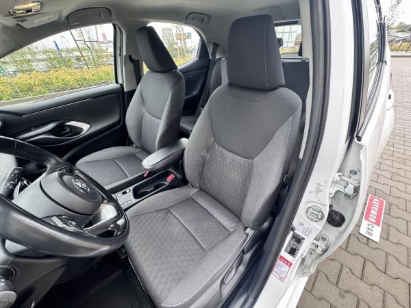 Balts Toyota Yaris 2022 Viļņa, ar dzinēja tilpumu 1.50 L un nobraukumu 158 tūkst. km par 14950 €, foto 10 vietnē AUTOMOTO.COM.LV