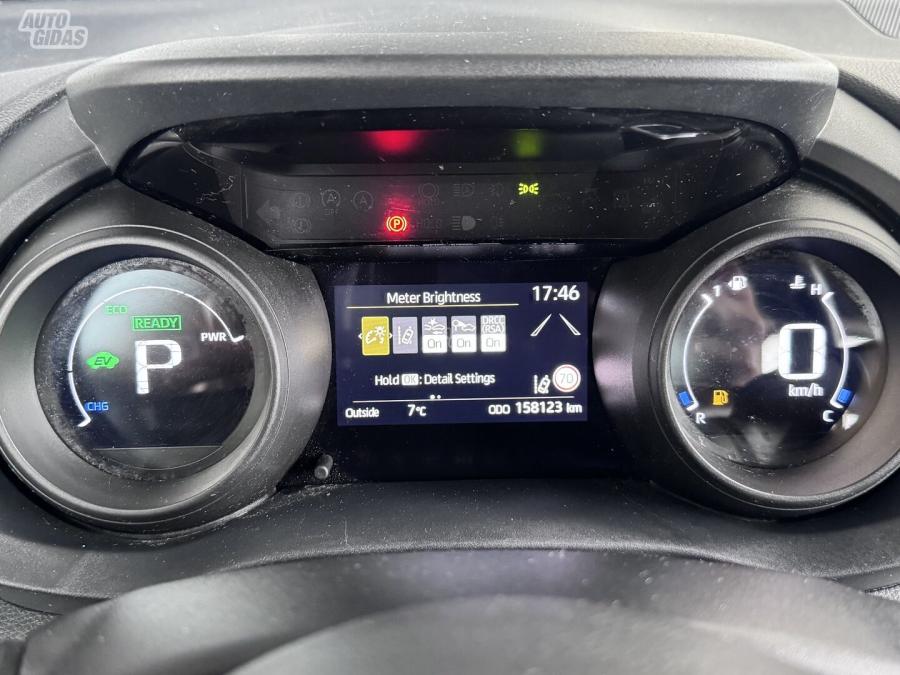Balts Toyota Yaris 2022 Viļņa, ar dzinēja tilpumu 1.50 L un nobraukumu 158 tūkst. km par 14950 €, foto 18 vietnē AUTOMOTO.COM.LV