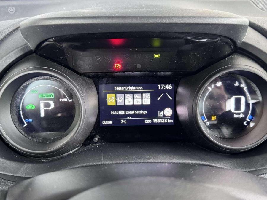 Белый Тойота Ярис 2022 в Вильнюс, объемом двигателя 1.49 л и пробегом 158 тыс. км за 14950 €, фото 17 на AUTOMOTO.COM.LV