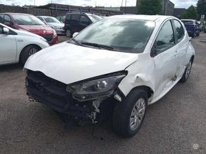 Balts Toyota Yaris 2022 Panevēža, ar dzinēja tilpumu 1.49 L un nobraukumu 44 tūkst. km par 6000 €, foto 9 vietnē AUTOMOTO.COM.LV