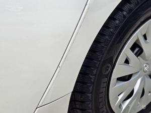 Белый Тойота Ярис 2022 в Утена, объемом двигателя 1.49 л и пробегом 139 тыс. км за 11450 €, фото 18 на AUTOMOTO.COM.LV