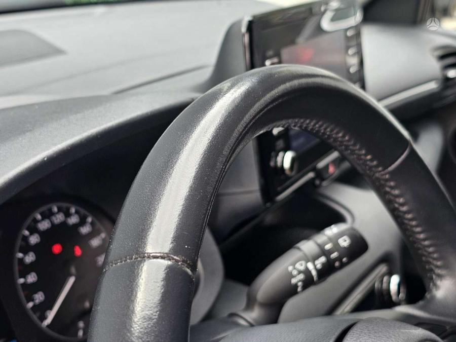 Белый Тойота Ярис 2022 в Утена, объемом двигателя 1.49 л и пробегом 139 тыс. км за 11450 €, фото 35 на AUTOMOTO.COM.LV