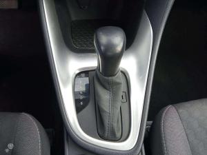 White Toyota Yaris 2022 in Panevezys, with an engine capacity of 1.49 L and mileage of 44 thousand km for 6500 €, photo 26 on AUTOMOTO.COM.LV