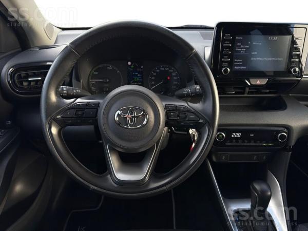 Balts Toyota Yaris 2022 Rīga, ar dzinēja tilpumu 1.50 L un nobraukumu 182 tūkst. km par 11990 €, foto 10 vietnē AUTOMOTO.COM.LV