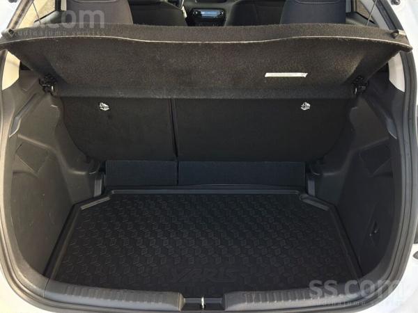 Balts Toyota Yaris 2022 Rīga, ar dzinēja tilpumu 1.50 L un nobraukumu 182 tūkst. km par 11990 €, foto 11 vietnē AUTOMOTO.COM.LV