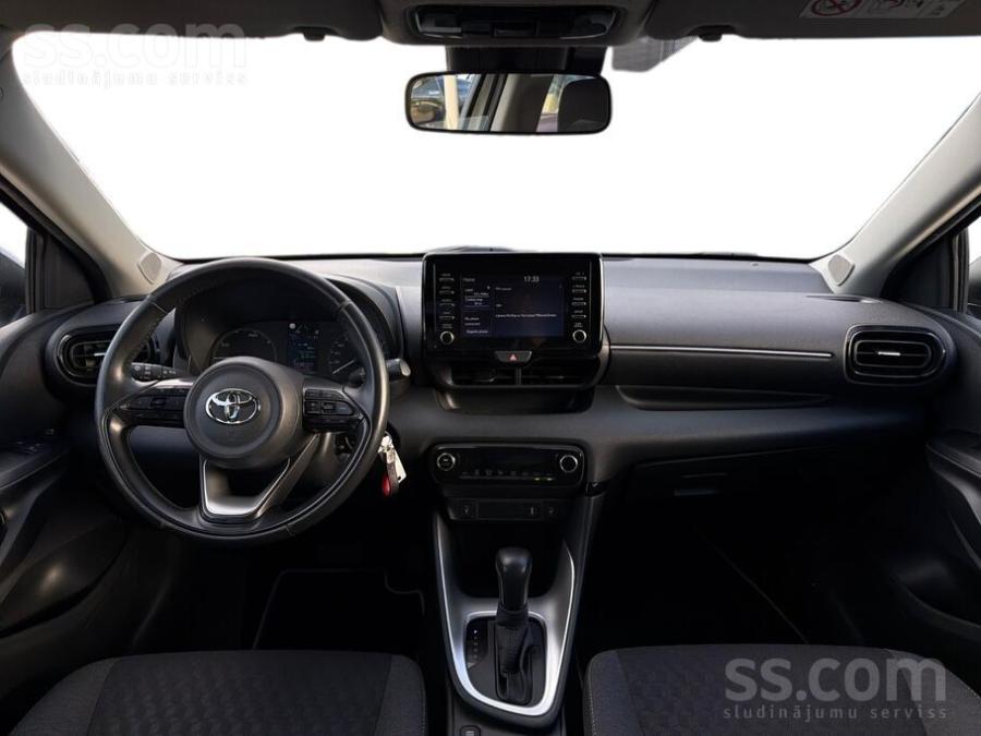 Balts Toyota Yaris 2022 Rīga, ar dzinēja tilpumu 1.50 L un nobraukumu 158 tūkst. km par 12590 €, foto 9 vietnē AUTOMOTO.COM.LV