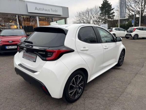 Balts Toyota Yaris 2023 Kauņa, ar dzinēja tilpumu 1.50 L un nobraukumu 25 tūkst. km par 22297 €, foto 7 vietnē AUTOMOTO.COM.LV