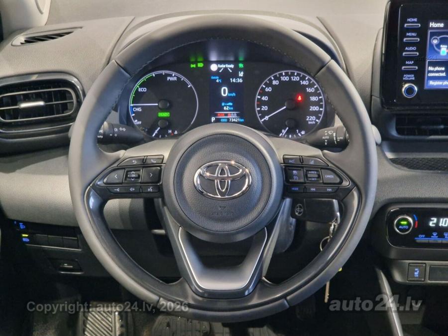 Balts Toyota Yaris 2023 Tallina, ar dzinēja tilpumu 1.50 L un nobraukumu 73 tūkst. km par 15790 €, foto 12 vietnē AUTOMOTO.COM.LV