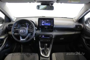 Balts Toyota Yaris 2023 Tallina, ar dzinēja tilpumu 1.50 L un nobraukumu 130 tūkst. km par 14990 €, foto 9 vietnē AUTOMOTO.COM.LV