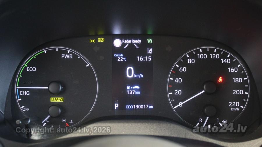 Balts Toyota Yaris 2023 Tallina, ar dzinēja tilpumu 1.50 L un nobraukumu 130 tūkst. km par 14990 €, foto 14 vietnē AUTOMOTO.COM.LV