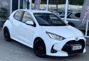 Balts Toyota Yaris 2023 Radviliškis, ar dzinēja tilpumu 1.50 L un nobraukumu 82 tūkst. km par 14250 €, foto 3 vietnē AUTOMOTO.COM.LV