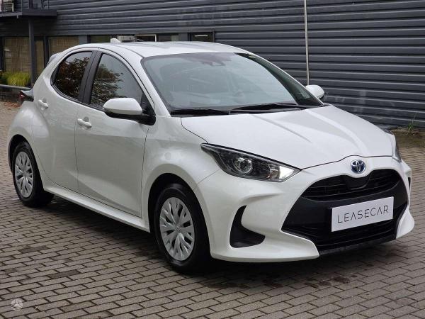 Balts Toyota Yaris 2023 Viļņa, ar dzinēja tilpumu 1.49 L un nobraukumu 41 tūkst. km par 15900 €, foto 5 vietnē AUTOMOTO.COM.LV