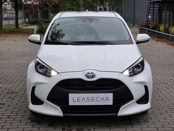 Balts Toyota Yaris 2023 Viļņa, ar dzinēja tilpumu 1.49 L un nobraukumu 41 tūkst. km par 15900 €, foto 6 vietnē AUTOMOTO.COM.LV