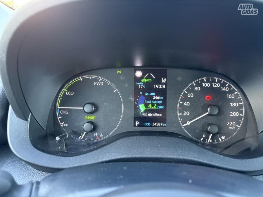 Balts Toyota Yaris 2023 Šauļi, ar dzinēja tilpumu 1.50 L un nobraukumu 34 tūkst. km par 19000 €, foto 11 vietnē AUTOMOTO.COM.LV