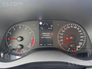 Balts Toyota Yaris 2023 Liepāja, ar dzinēja tilpumu 1.60 L un nobraukumu 35 tūkst. km par 30900 €, foto 11 vietnē AUTOMOTO.COM.LV
