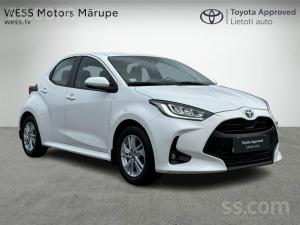 White Toyota Yaris 2023 in Riga, with an engine capacity of 1.50 L and mileage of 68 thousand km for 16590 €, photo 19 on AUTOMOTO.COM.LV