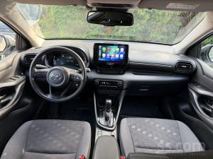 Balts Toyota Yaris 2024 Rīga, ar dzinēja tilpumu 1.50 L un nobraukumu 71 tūkst. km par 16800 €, foto 6 vietnē AUTOMOTO.COM.LV