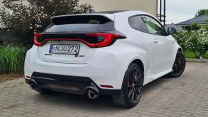 Balts Toyota Yaris 2025 Viļņa, ar dzinēja tilpumu 1.62 L un nobraukumu 7 tūkst. km par 42000 €, foto 9 vietnē AUTOMOTO.COM.LV