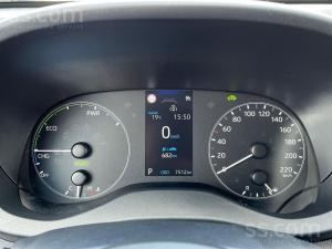 Белый Тойота Ярис 2025 в Рига, объемом двигателя 1.50 л и пробегом 8 тыс. км за 21490 €, фото 14 на AUTOMOTO.COM.LV