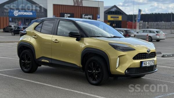Желтый Тойота Ярис 2021 в Рига, объемом двигателя 1.50 л и пробегом 90 тыс. км за 21300 €, фото 5 на AUTOMOTO.COM.LV