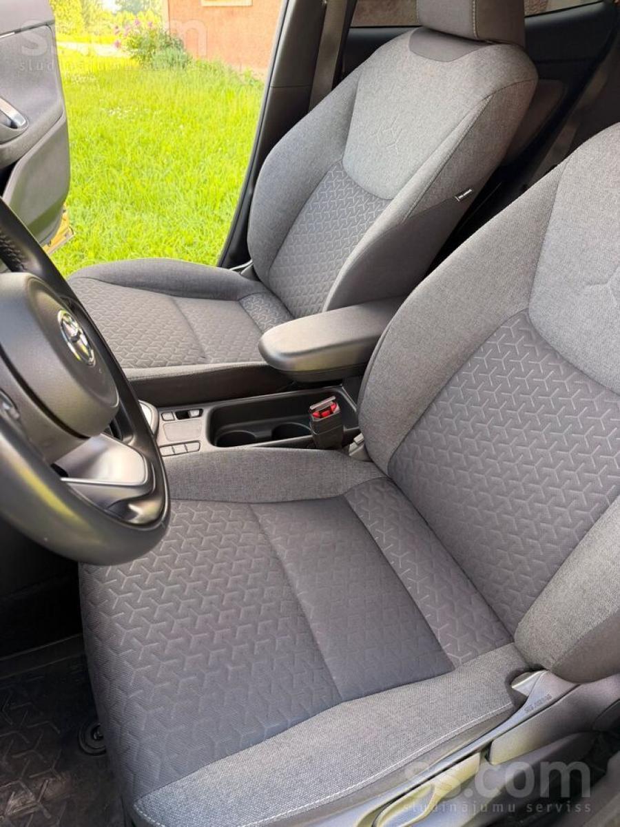 Dzeltens Toyota Yaris 2021 Rīga, ar dzinēja tilpumu 1.50 L un nobraukumu 60 tūkst. km par 16800 €, foto 11 vietnē AUTOMOTO.COM.LV