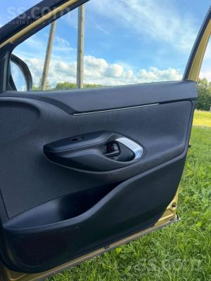 Dzeltens Toyota Yaris 2021 Rīga, ar dzinēja tilpumu 1.50 L un nobraukumu 60 tūkst. km par 16800 €, foto 13 vietnē AUTOMOTO.COM.LV