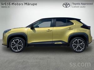 Dzeltens Toyota Yaris 2022 Rīga, ar dzinēja tilpumu 1.50 L un nobraukumu 34 tūkst. km par 24990 €, foto 4 vietnē AUTOMOTO.COM.LV