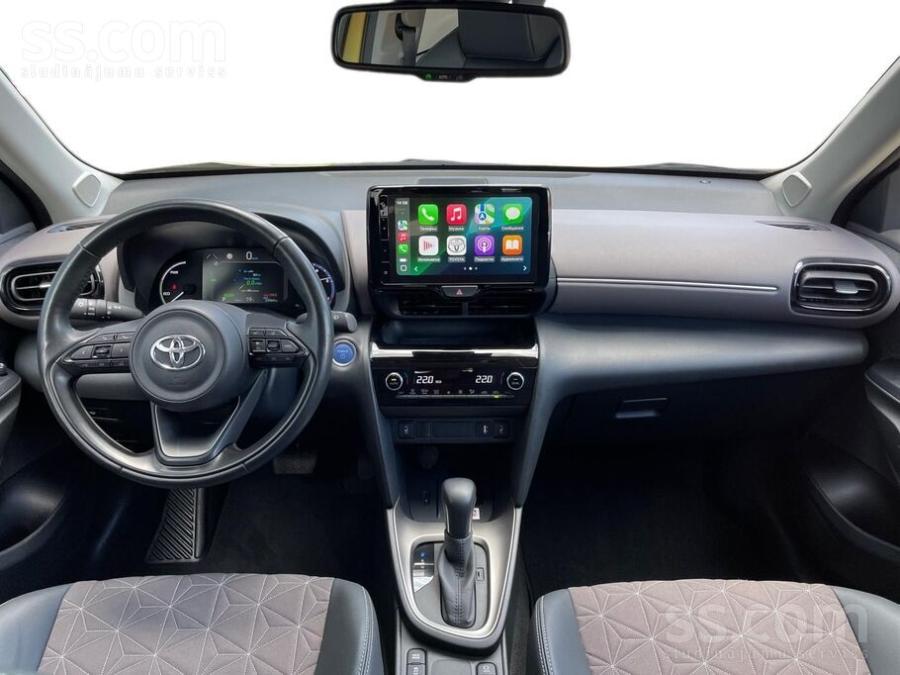 Dzeltens Toyota Yaris 2022 Rīga, ar dzinēja tilpumu 1.50 L un nobraukumu 34 tūkst. km par 24990 €, foto 9 vietnē AUTOMOTO.COM.LV