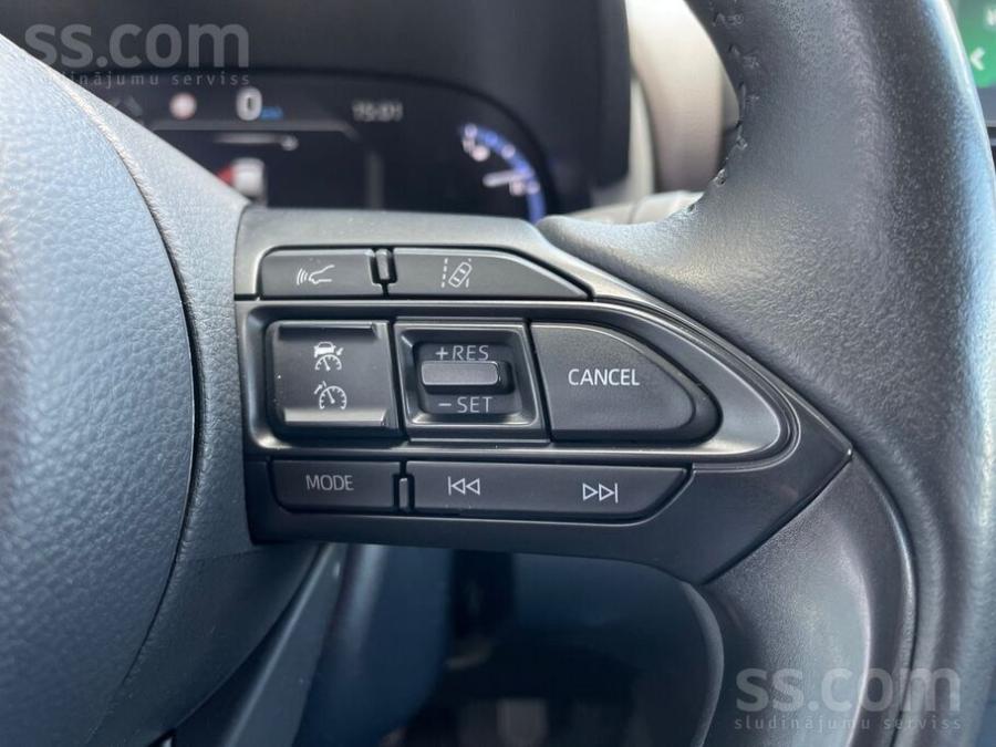 Dzeltens Toyota Yaris 2022 Rīga, ar dzinēja tilpumu 1.50 L un nobraukumu 34 tūkst. km par 24990 €, foto 23 vietnē AUTOMOTO.COM.LV