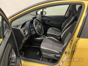Yellow Toyota Yaris 2019 in Rakvere, with an engine capacity of 1.50 L and mileage of 89 thousand km for 12990 €, photo 9 on AUTOMOTO.COM.LV
