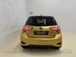 Yellow Toyota Yaris 2019 in Rakvere, with an engine capacity of 1.50 L and mileage of 89 thousand km for 12990 €, photo 16 on AUTOMOTO.COM.LV