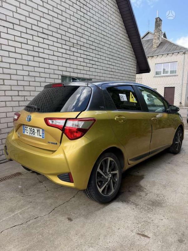 Dzeltens Toyota Yaris 2019 Kauņa, ar dzinēja tilpumu 1.50 L un nobraukumu 121 tūkst. km par 7400 €, foto 5 vietnē AUTOMOTO.COM.LV