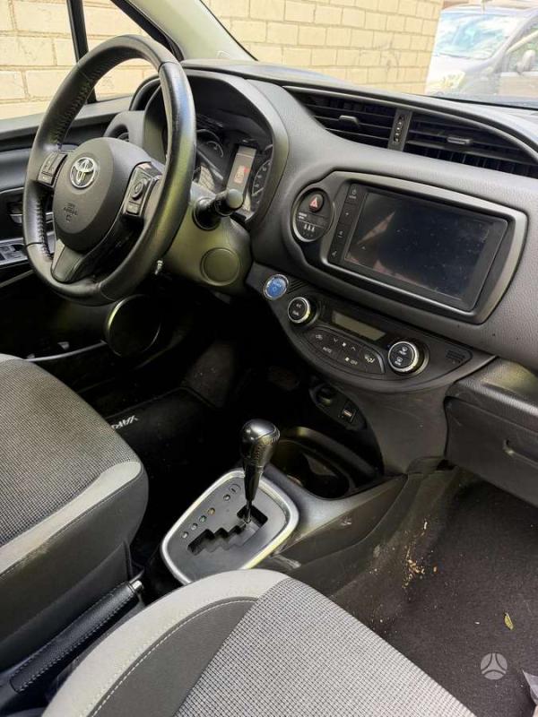 Dzeltens Toyota Yaris 2019 Kauņa, ar dzinēja tilpumu 1.50 L un nobraukumu 121 tūkst. km par 7400 €, foto 9 vietnē AUTOMOTO.COM.LV