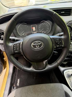 Yellow Toyota Yaris 2019 in Kaunas, with an engine capacity of 1.50 L and mileage of 121 thousand km for 7400 €, photo 13 on AUTOMOTO.COM.LV