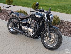 Melns Triumph Bonneville 2018 Viļņa, ar dzinēja tilpumu 1.20 L un nobraukumu 11 tūkst. km par 6250 €, foto 5 vietnē AUTOMOTO.COM.LV