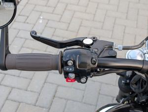 Melns Triumph Bonneville 2018 Viļņa, ar dzinēja tilpumu 1.20 L un nobraukumu 11 tūkst. km par 6250 €, foto 14 vietnē AUTOMOTO.COM.LV