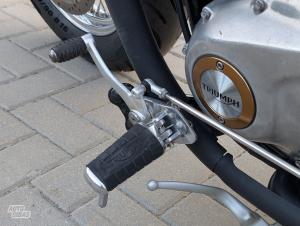 Melns Triumph Bonneville 2018 Viļņa, ar dzinēja tilpumu 1.20 L un nobraukumu 11 tūkst. km par 6250 €, foto 19 vietnē AUTOMOTO.COM.LV