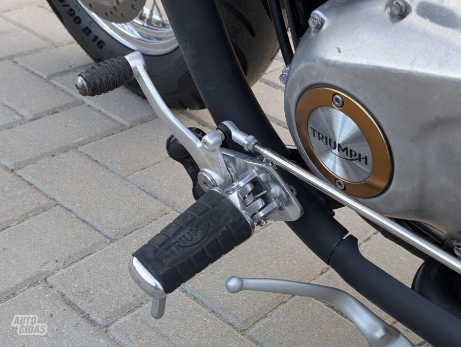 Melns Triumph Bonneville 2018 Viļņa, ar dzinēja tilpumu 1.20 L un nobraukumu 11 tūkst. km par 6250 €, foto 19 vietnē AUTOMOTO.COM.LV