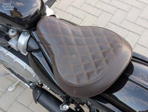 Melns Triumph Bonneville 2018 Viļņa, ar dzinēja tilpumu 1.20 L un nobraukumu 11 tūkst. km par 6250 €, foto 20 vietnē AUTOMOTO.COM.LV