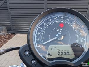 Melns Triumph Bonneville 2018 Viļņa, ar dzinēja tilpumu 1.20 L un nobraukumu 11 tūkst. km par 6250 €, foto 23 vietnē AUTOMOTO.COM.LV