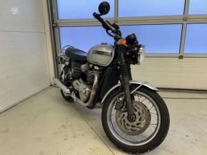 Pelēks Triumph Bonneville 2018 Radviliškis, ar dzinēja tilpumu 1.20 L un nobraukumu 45 tūkst. km par 4650 €, foto 2 vietnē AUTOMOTO.COM.LV
