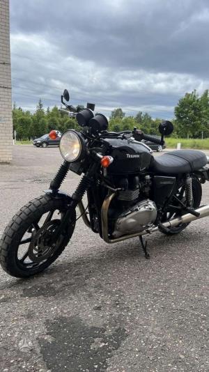 Триумф Bonneville 2011 в Шяуляй, объемом двигателя 0.87 л и пробегом 30 тыс. км за 3500 €, фото  на AUTOMOTO.COM.LV