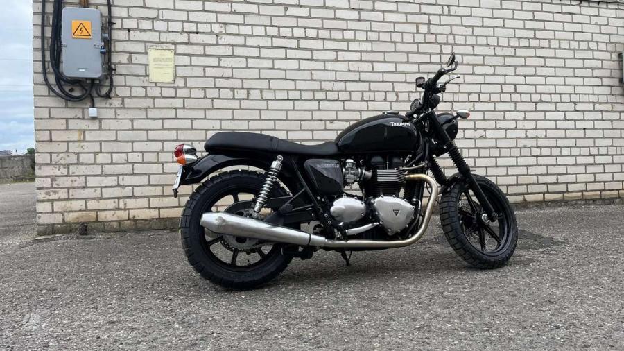 Триумф Bonneville 2011 в Шяуляй, объемом двигателя 0.87 л и пробегом 30 тыс. км за 3500 €, фото 6 на AUTOMOTO.COM.LV
