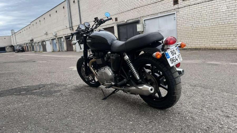Триумф Bonneville 2011 в Шяуляй, объемом двигателя 0.87 л и пробегом 30 тыс. км за 3500 €, фото 7 на AUTOMOTO.COM.LV