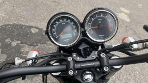 Триумф Bonneville 2011 в Шяуляй, объемом двигателя 0.87 л и пробегом 30 тыс. км за 3500 €, фото 9 на AUTOMOTO.COM.LV