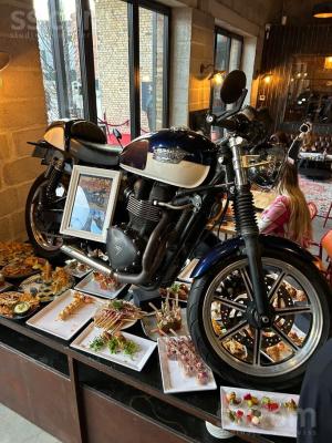 Триумф Bonneville 2012 в Рига, объемом двигателя 0.87 л и пробегом 0 тыс. км за 4500 €, фото 3 на AUTOMOTO.COM.LV