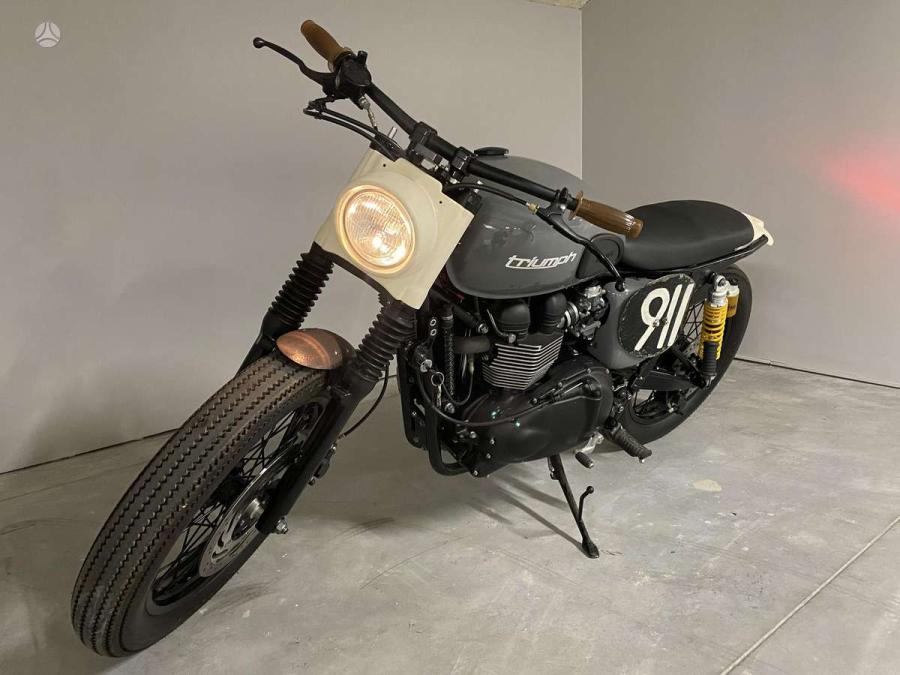 Triumph Bonneville 2014 Kauņa, ar dzinēja tilpumu 0.90 L un nobraukumu 1 tūkst. km par 8500 €, foto 3 vietnē AUTOMOTO.COM.LV