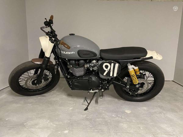Triumph Bonneville 2014 Kauņa, ar dzinēja tilpumu 0.90 L un nobraukumu 1 tūkst. km par 8500 €, foto 3 vietnē AUTOMOTO.COM.LV