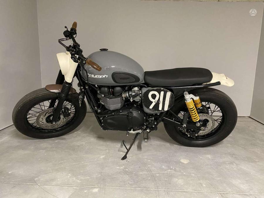 Triumph Bonneville 2014 Kauņa, ar dzinēja tilpumu 0.90 L un nobraukumu 1 tūkst. km par 8500 €, foto 4 vietnē AUTOMOTO.COM.LV