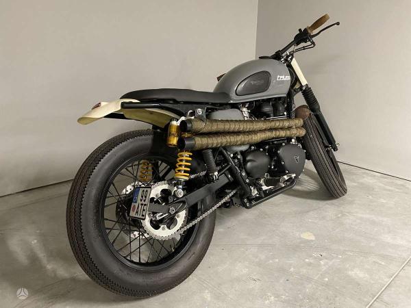 Triumph Bonneville 2014 Kauņa, ar dzinēja tilpumu 0.90 L un nobraukumu 1 tūkst. km par 8500 €, foto 5 vietnē AUTOMOTO.COM.LV